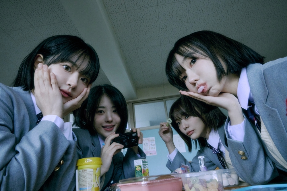 QWER, 첫 미니음반 '마니또' 발표…발랄한 청춘 만개 | 연합뉴스