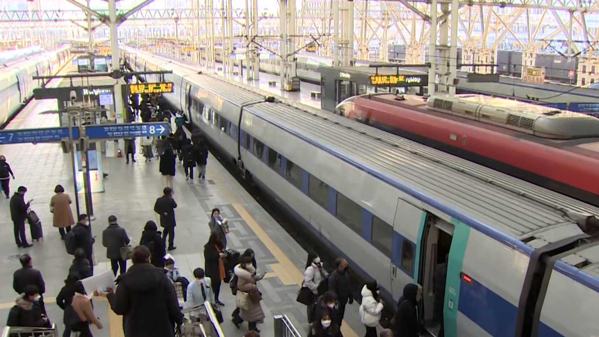 설 연휴 고속도로 '무료'…KTX·SRT 역귀성 할인 | 연합뉴스