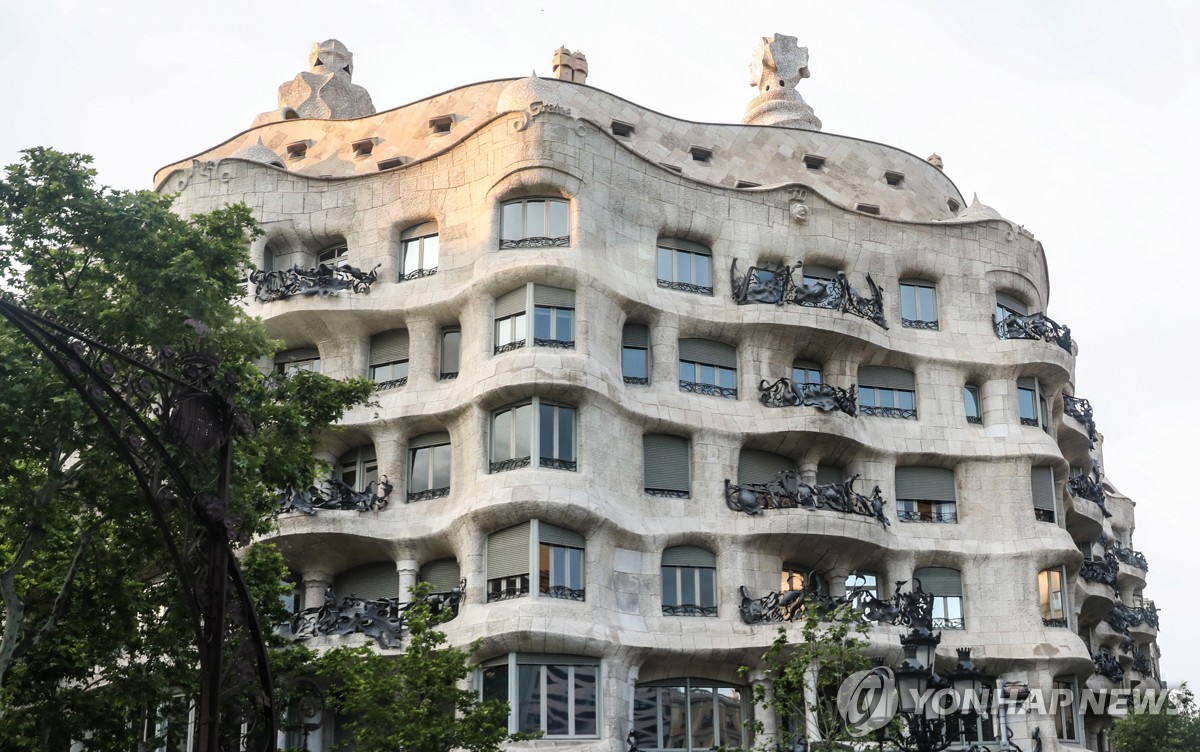 '하느님의 건축가' 가우디, 가톨릭 성인 향해 첫단추 | 연합뉴스