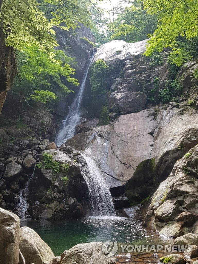 지리산 칠선계곡 내 대륙폭포 | 연합뉴스