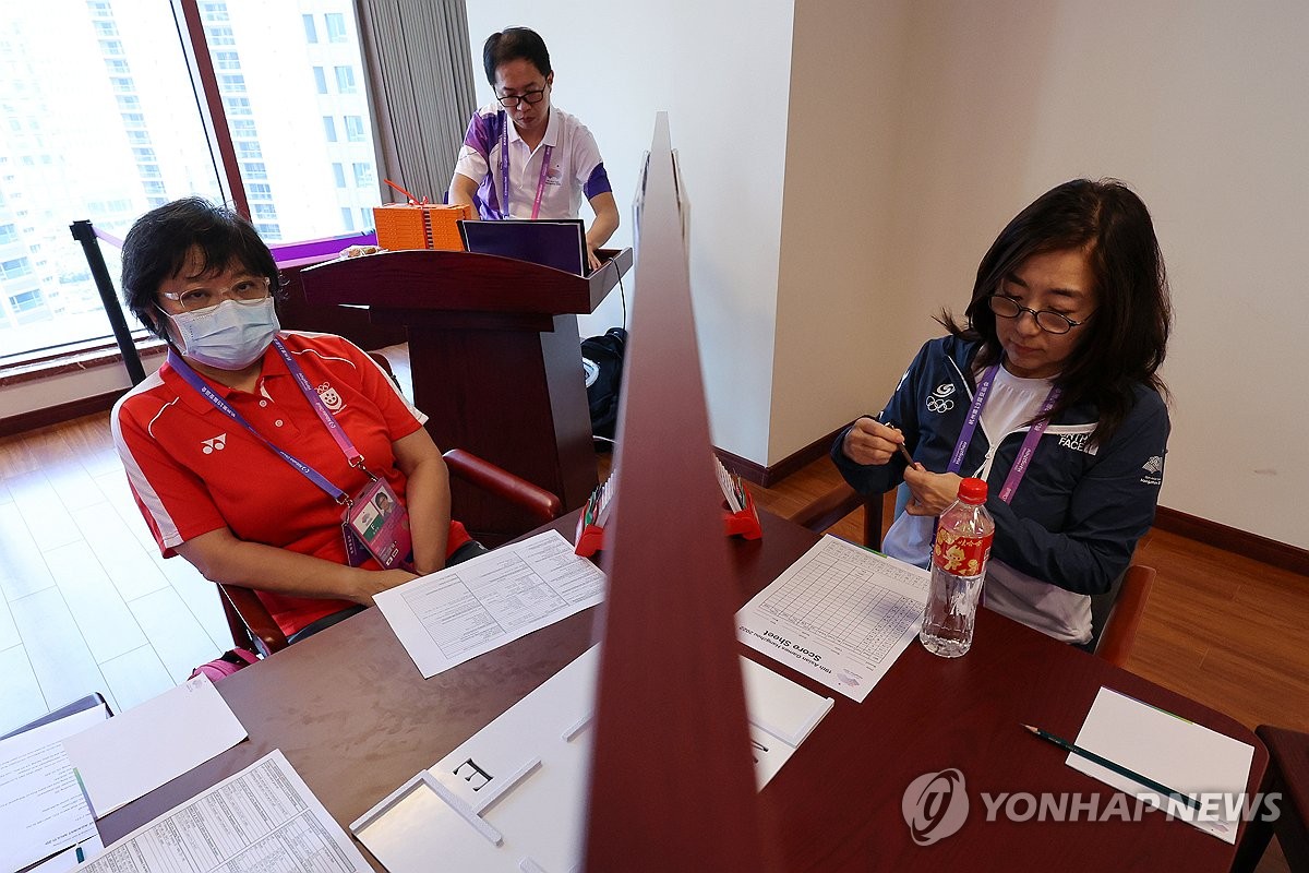 브리지 혼성 경기 나서는 김혜영 연합뉴스