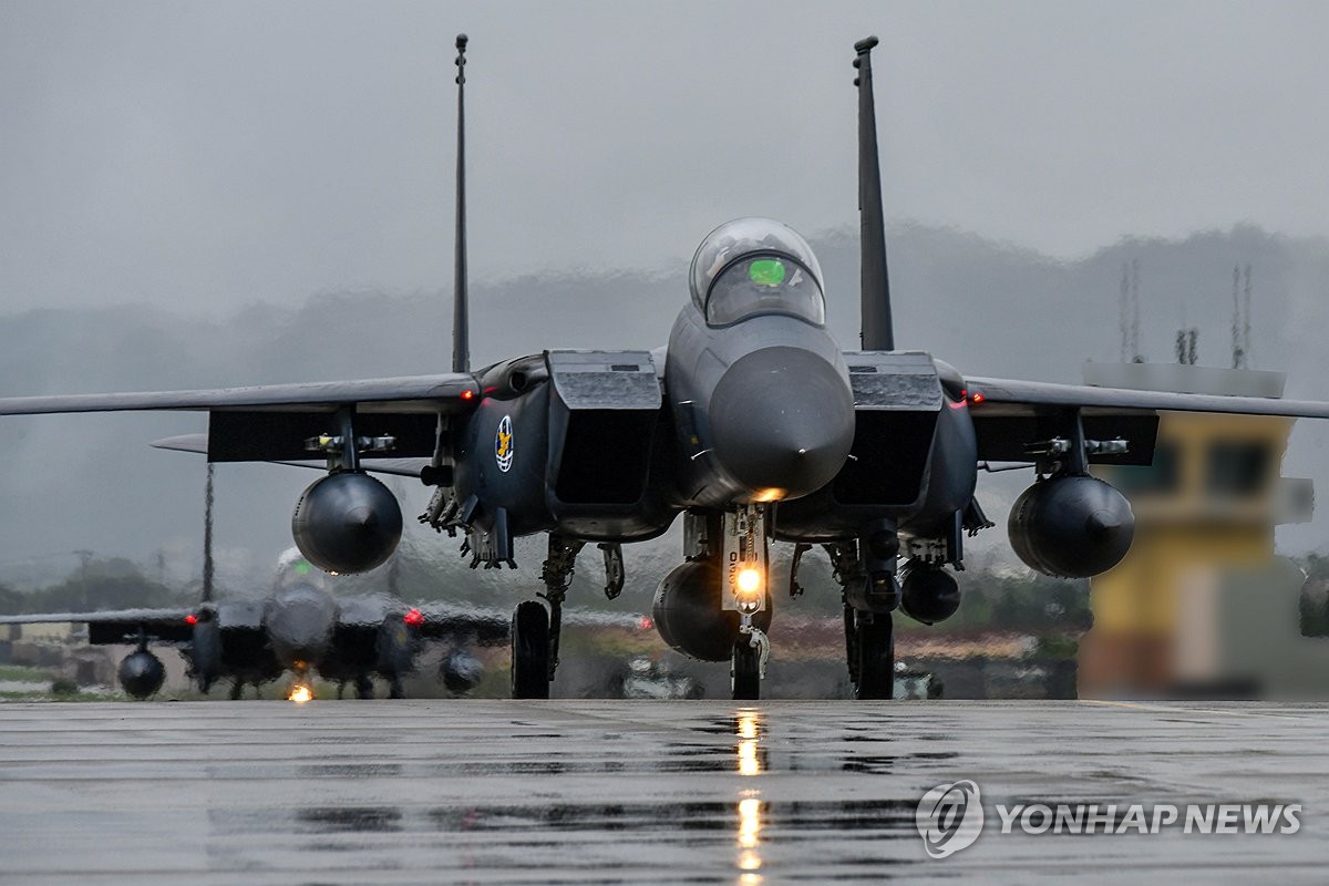 지상 활주하는 F-15K | 연합뉴스